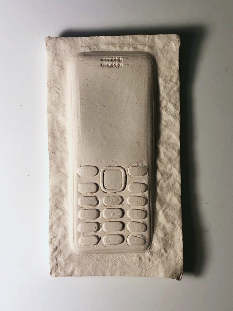 Fossil Phones – Ian Knight